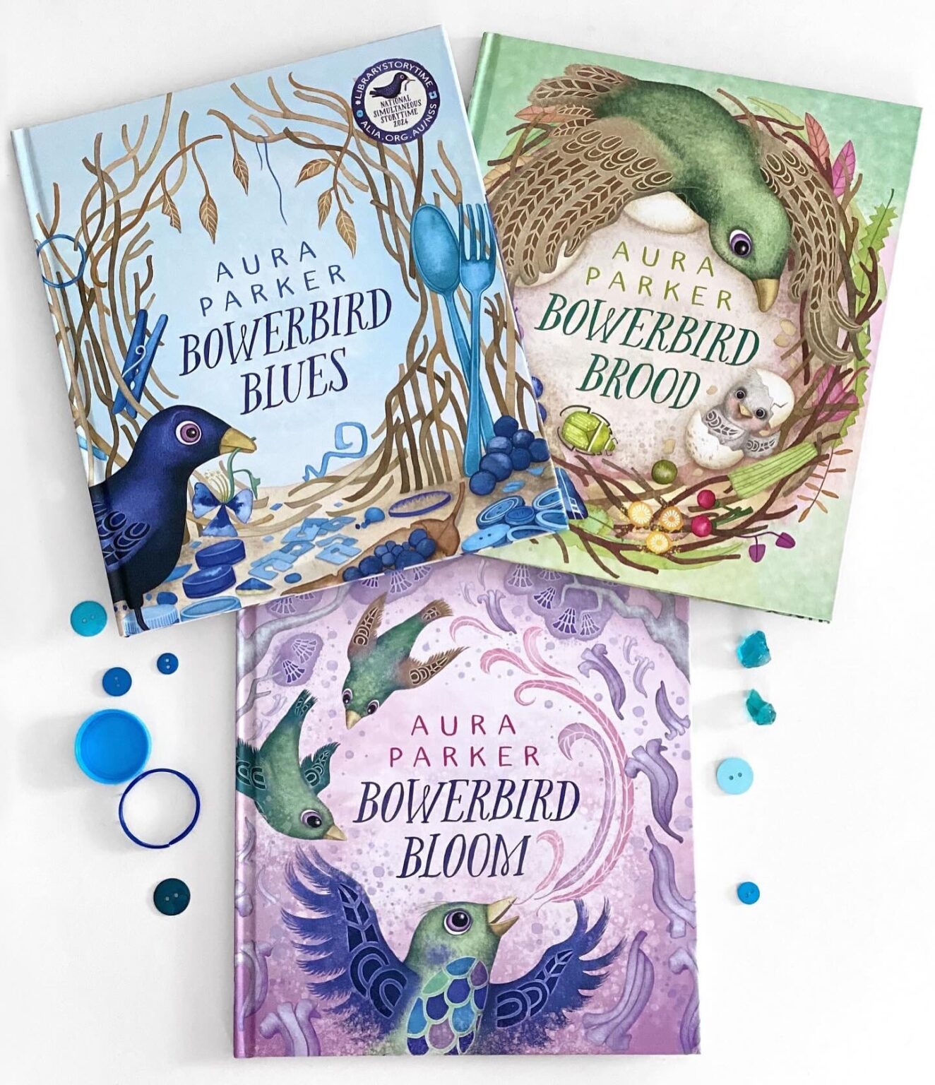 Wedge Gallery: Bowerbird Bloom — Kinokuniya
